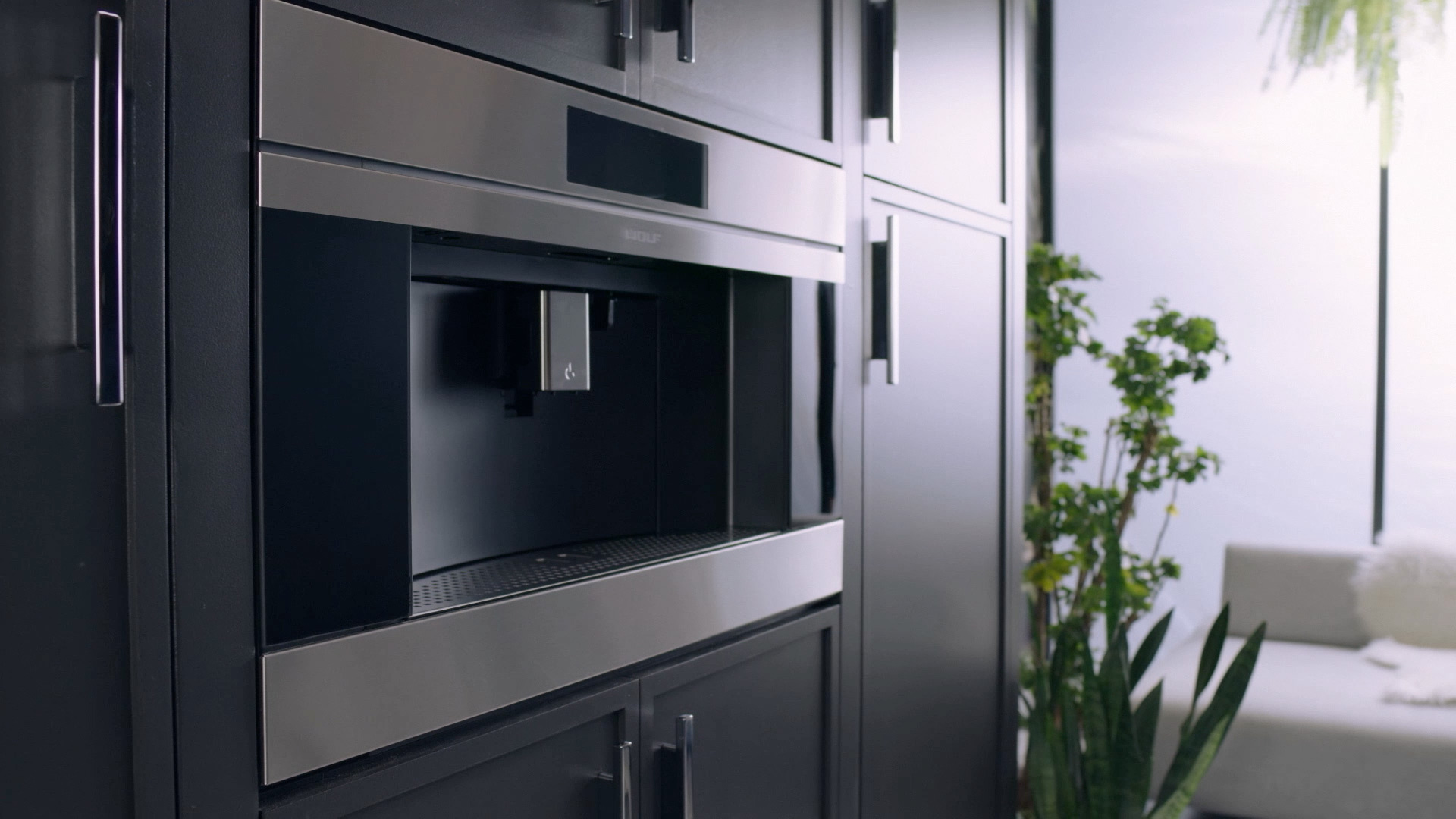 Wolf Kitchen Appliances: Warners' Stellian