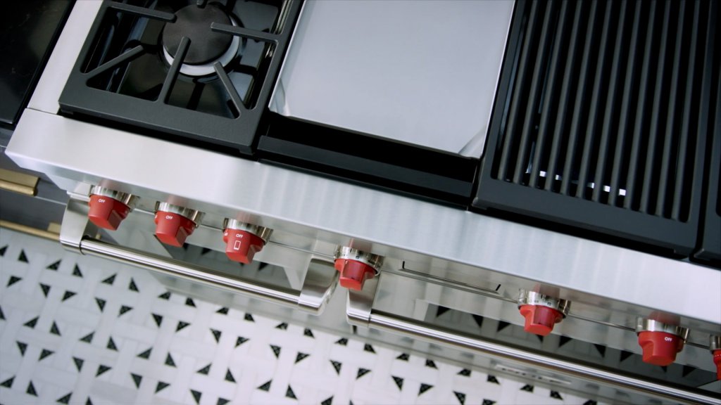 Wolf Kitchen Appliances: Warners' Stellian