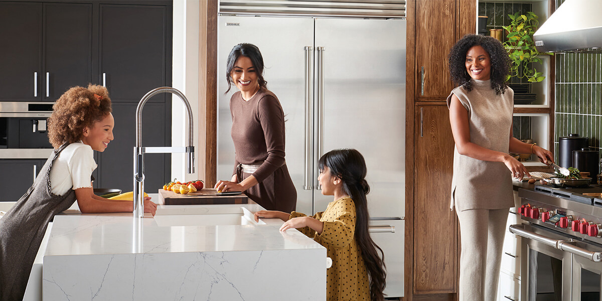 Wolf Kitchen Appliances: Warners' Stellian