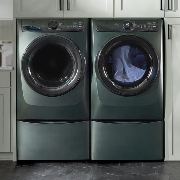 The Northland, KC Appliance Showroom - Warners' Stellian